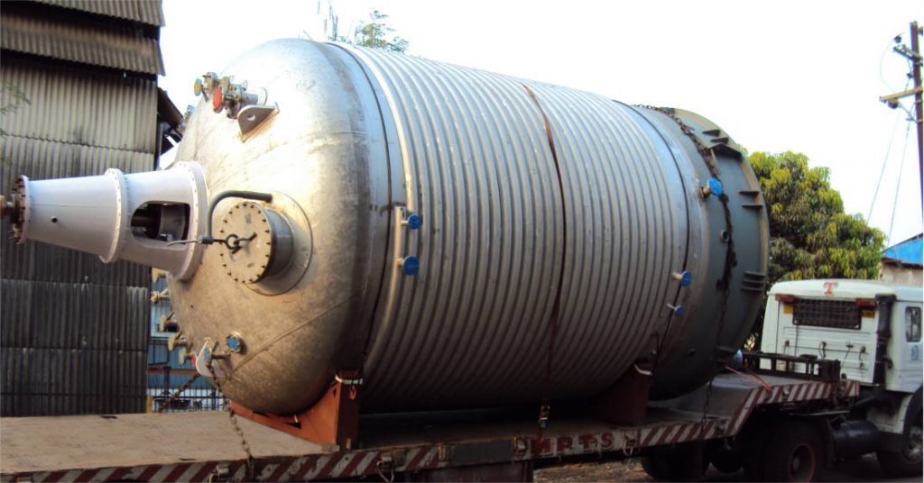 Reactors & Agitators – Dipesh Engineering Works
